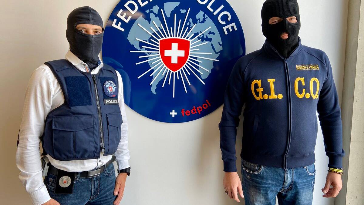 Freimaurer Sollen Mafia Geholfen Haben Lira In Der Schweiz Zu Waschen freimaurer-sollen-mafia-geholfen-haben-lira-in-der-schweiz-zu-waschen
