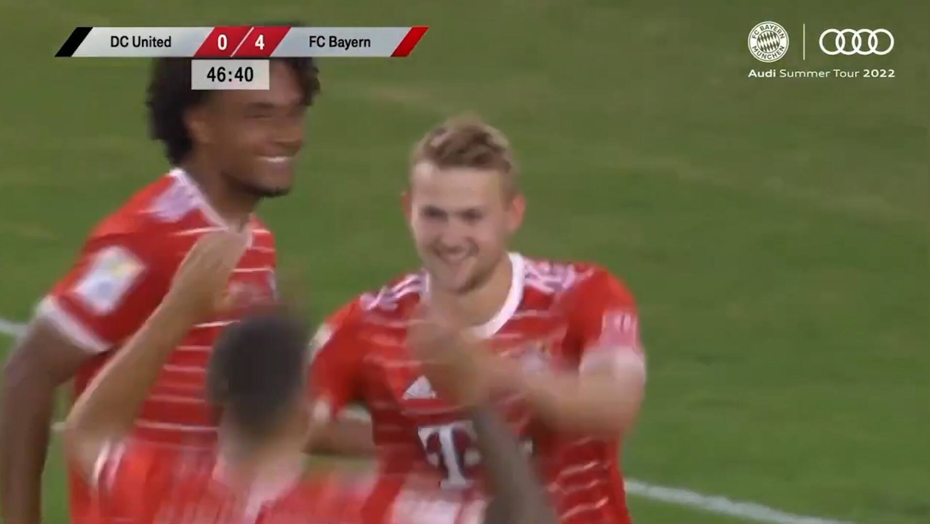 Perfekte Premiere Neuer Bayern Star De Ligt Trifft Nach Zwei Minuten